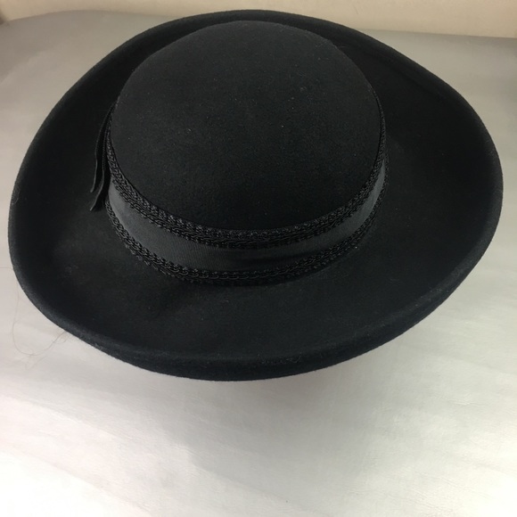 Vintage | Accessories | Vintage Black Wool Roll Brim Hat With Bow ...